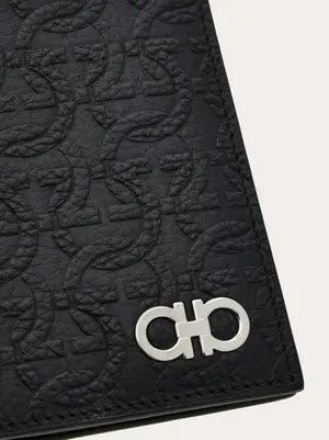 FERRAGAMO Gancini Wallet - Black