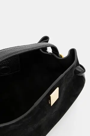 Yuzefi Gyoza Shoulder Bag
