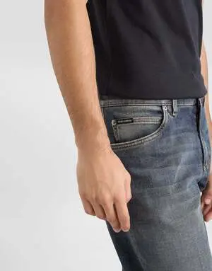 Dolce & Gabbana Logo Plaque Jeans - Blue
