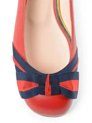 Gucci Leather Ballet Flats With Bow Detailing