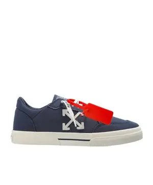 Off-White Vulcanized Low-top Sneakers - Black