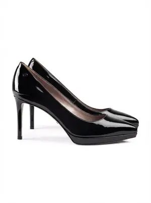 Gucci Cusp High-heeled Pumps