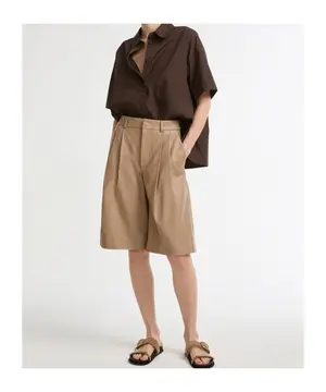 YVES SALOMON Pleated Leather Shorts - Beige