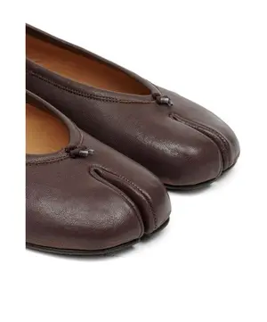 MAISON MARGIELA Tabi Ballet Flats - Black