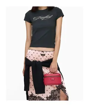 Marc Jacobs Everyday Vanity Shoulder Bag - Red
