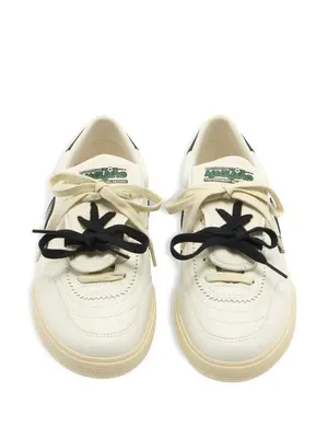 VEJA X Magliano Panenka Sneakers - Nude