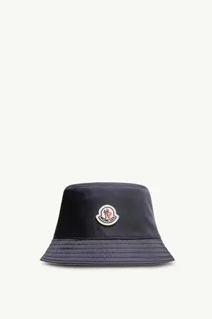 Moncler Logo Patch Reversible Bucket Hat - Light Beige