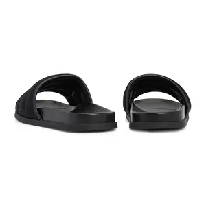 Gucci Padded Gg Sandals - Black
