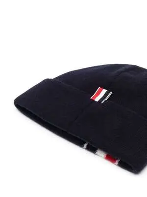 Thom Browne Merino Wool Beanie With Side Stripe Detail - Black