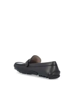 FERRAGAMO Leather Driver Loafers - Black