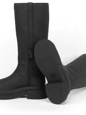 STUART WEITZMAN Round Toe Knee-high Boots