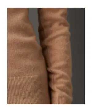Burberry Round Neck Cashmere Pullover