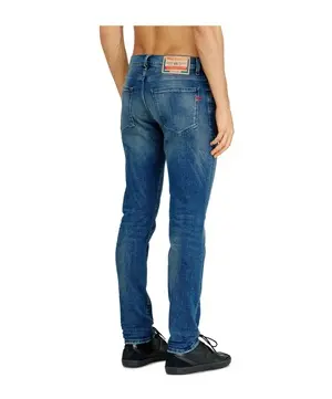 DIESEL® 2019 D-strukt Logo Jeans - Medium Blue