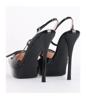 ROGER VIVIER Choc Platform Pumps
