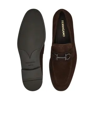 FERRAGAMO Gancini Slip-on Loafers - Black