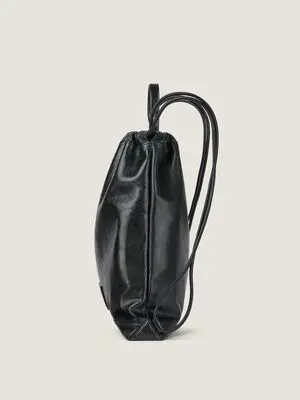 Givenchy Antigona Backpack In Grained Shiny Leather - Black