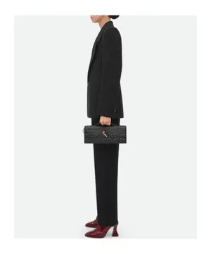 Bottega Veneta Andiamo Intrecciato Clutch Bag - Black