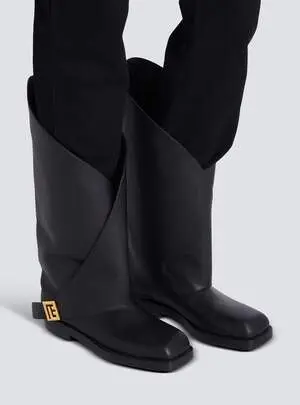 Balmain Twist Flat Leather Boots