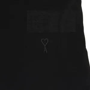 AMI Paris Sleeveless Crewneck Top With Pattern Decoration