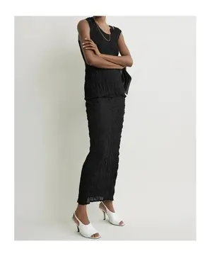 TOTEME Crinkled Knit Midi Skirt - Black