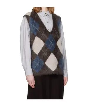 LISA YANG Amelly Argyle V-neck Sweater Vest