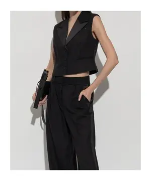 ALLSAINTS Noa Cropped Vest