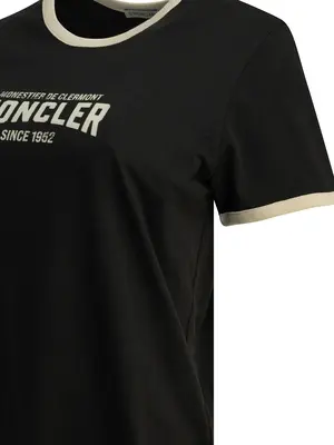 Moncler Logo Printed Crewneck T-shirt - Black