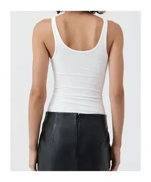 ST. AGNI Sleeveless Vest
