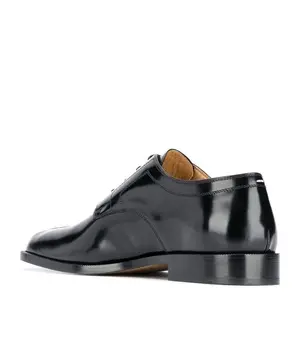 MAISON MARGIELA Tabi Lace-up Shoes