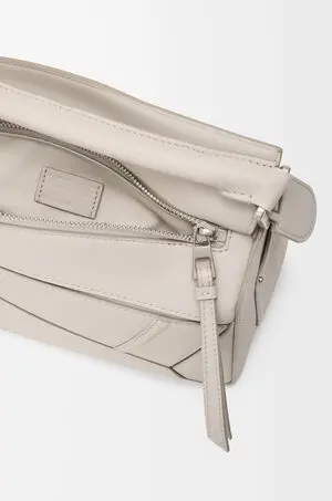 Loewe Puzzle Shoulder Bag - Light Ghost