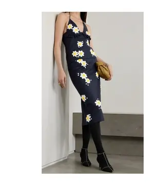 SHUSHU/TONG Floral Embellished Midi Skirt