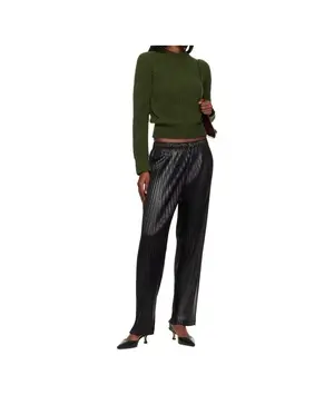 Issey Miyake Pleated Trousers - Black