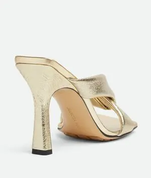 Bottega Veneta Riva Mules In Laminated Lambskin