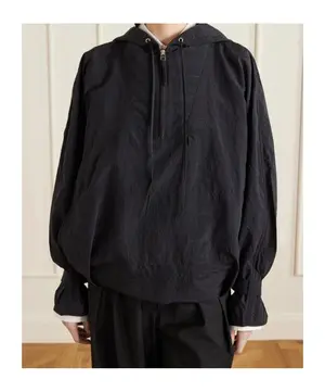 Co Long-sleeved Hooded Jacket