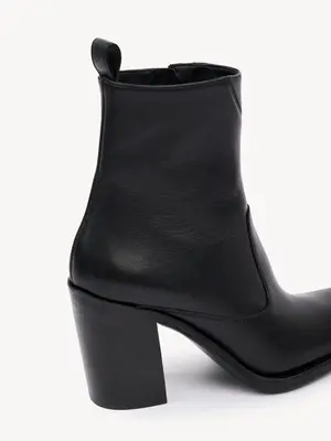 Chloé Phoenix Ankle Boots - Black
