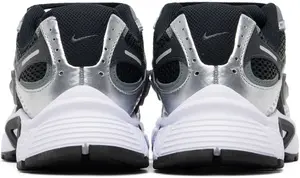 Nike V5 Rnr Sneakers - Black