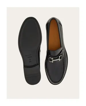 FERRAGAMO Gancini Detail Slip-on Loafers - Black