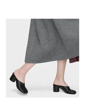 MAISON MARGIELA Tabi Split-toe Heeled Mules - Black