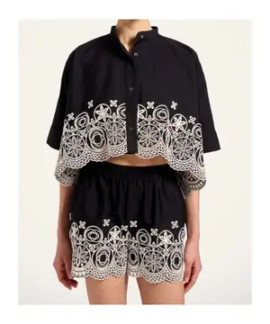 La DoubleJ Embroidered Cropped Shirt