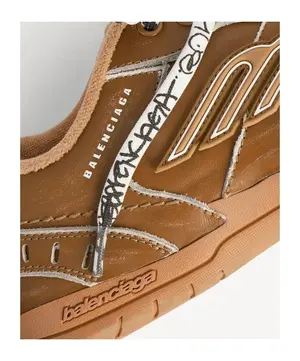 Balenciaga Hamptons Medium Distressed Sneakers - Camel