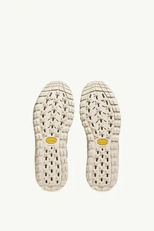 Moncler Trailgrip Lp Low-top Sneakers - Nude