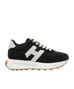 Hogan Logo Patch Lace-up Sneakers - Black