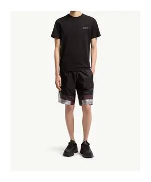 Moncler Logo Print T-shirt - Black