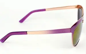 Gucci Cat Eye Sunglasses With Tinted Lenses