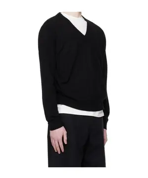ENTIRE STUDIOS V-neck Sweater - Black