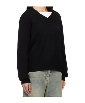 ENTIRE STUDIOS V-neck Sweater - Black