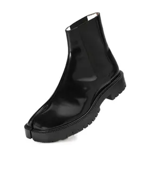 MAISON MARGIELA Tabi Chelsea Boots