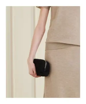 THE ROW Astra Zipper Clutch
