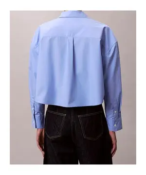 Calvin Klein Cropped Button-up Shirt With Drop Shoulders - Hydrangea