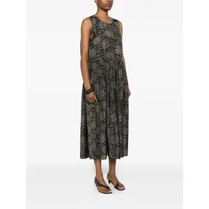 UMA WANG Sleeveless Printed Maxi Dress With Pleated Hem - Black